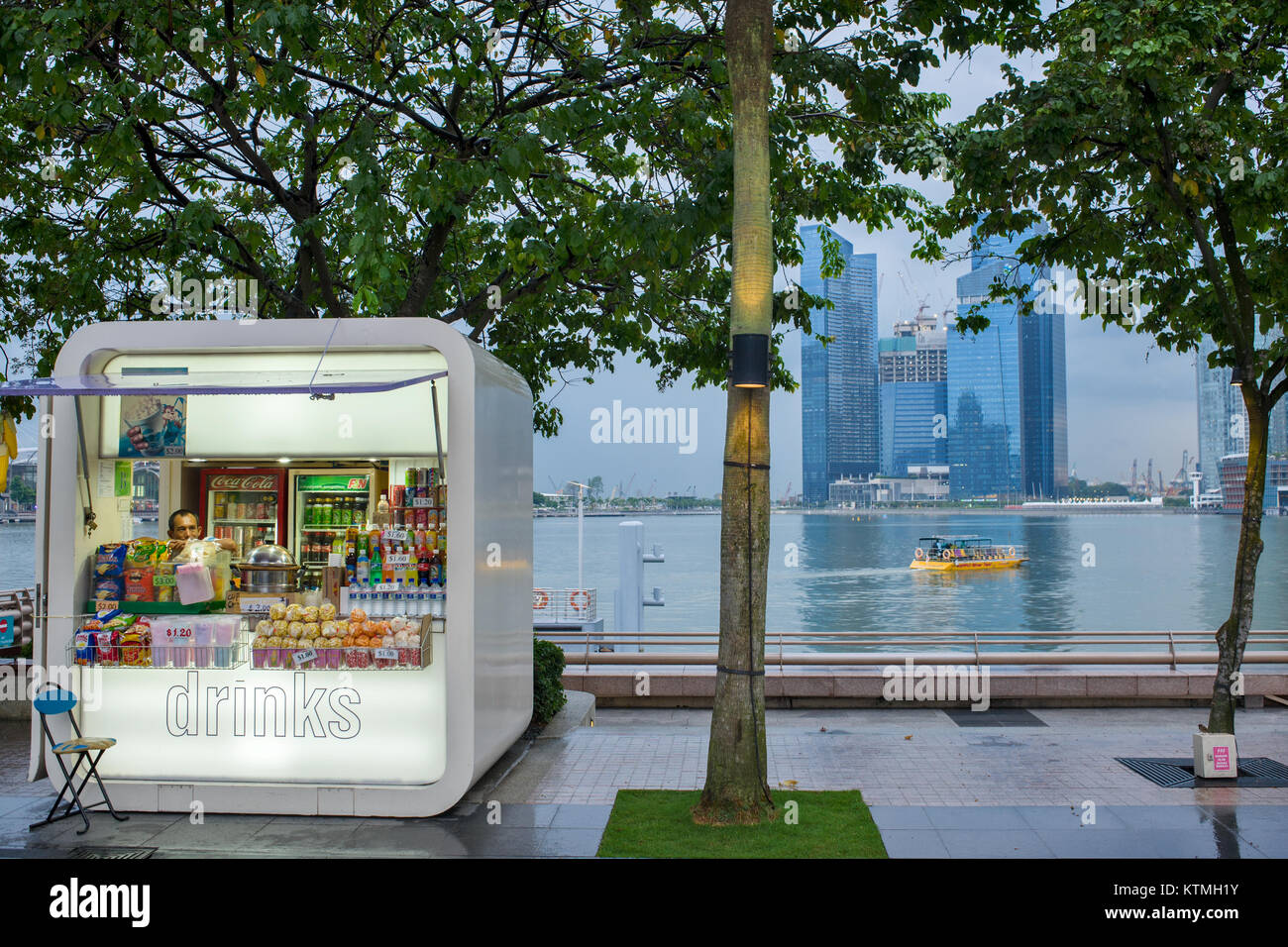 Esplanade drive hi-res stock photography and images - Alamy