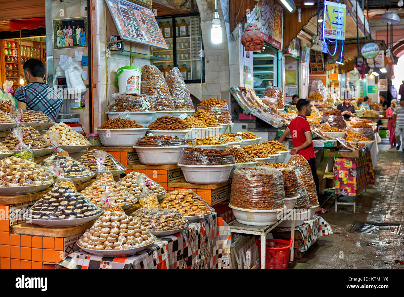 Meknes souk hi-res stock photography and images - Alamy