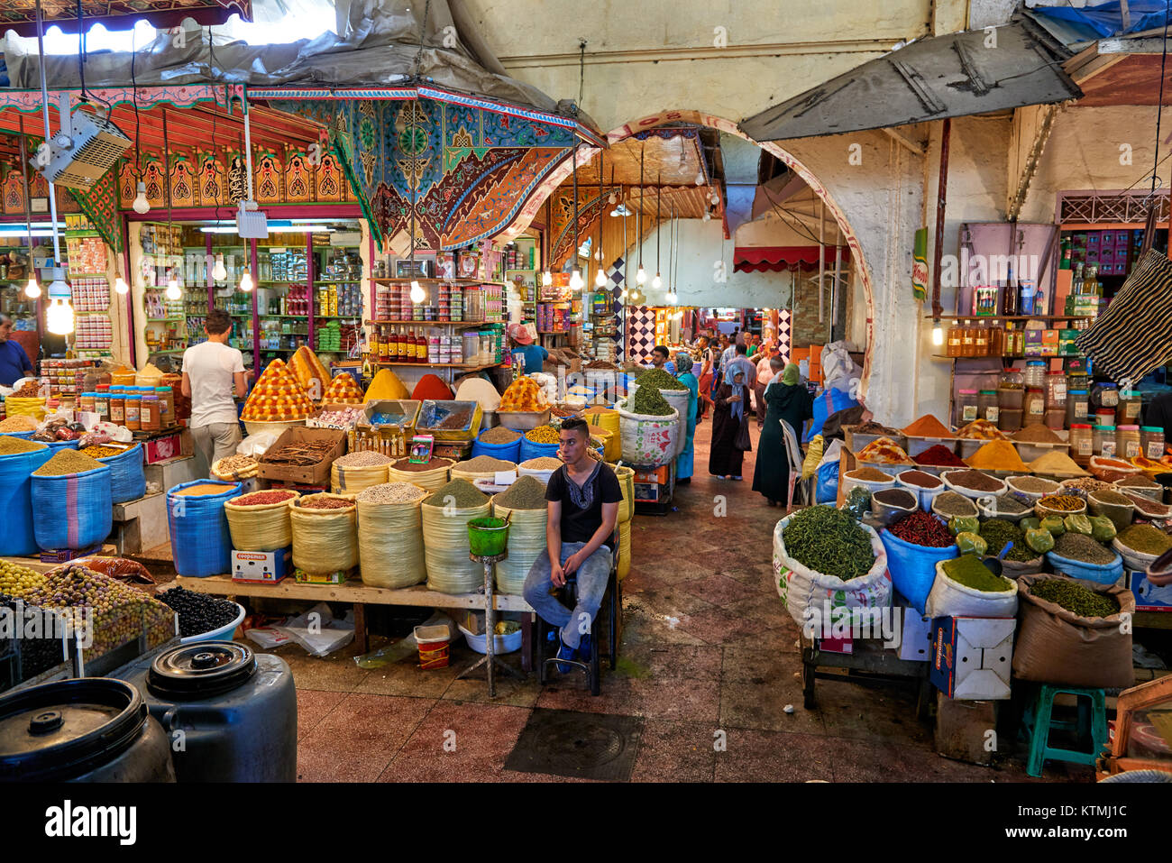 Morocco market spices hi-res stock photography and images - Alamy