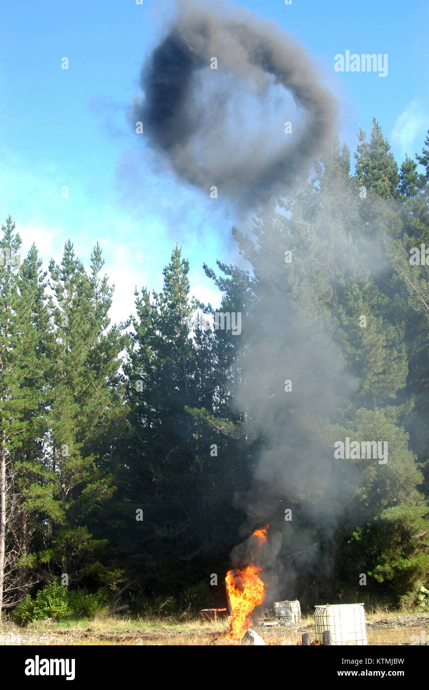 Hydrocarbon fire hi-res stock photography and images - Alamy