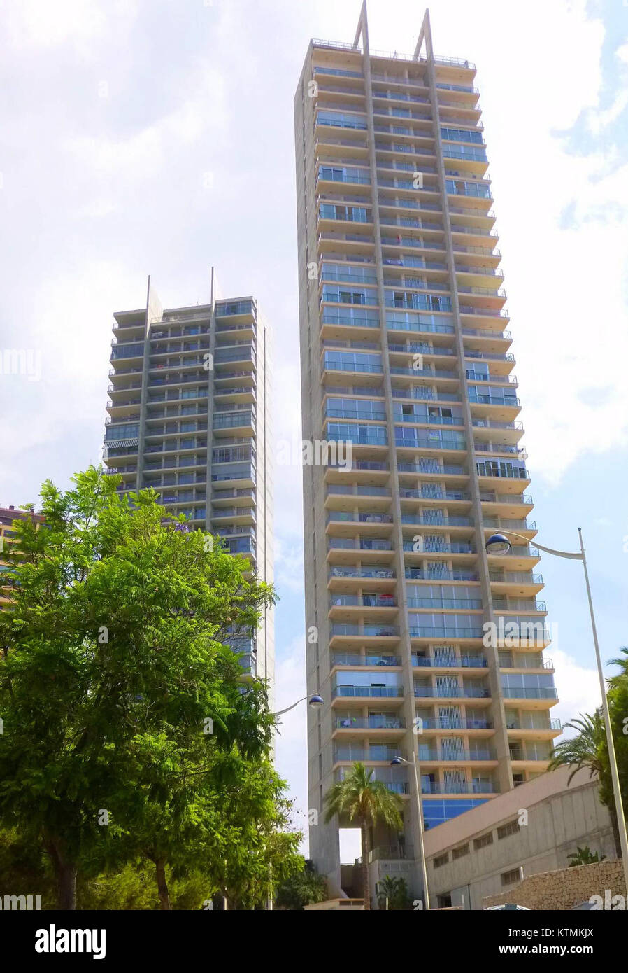 Benidorm Miragolf Playa 2 and Torre Pinar are prominent residential ...