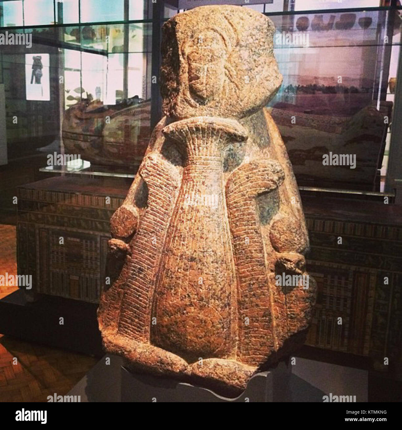 Ancient egyptian royal hi-res stock photography and images - Alamy