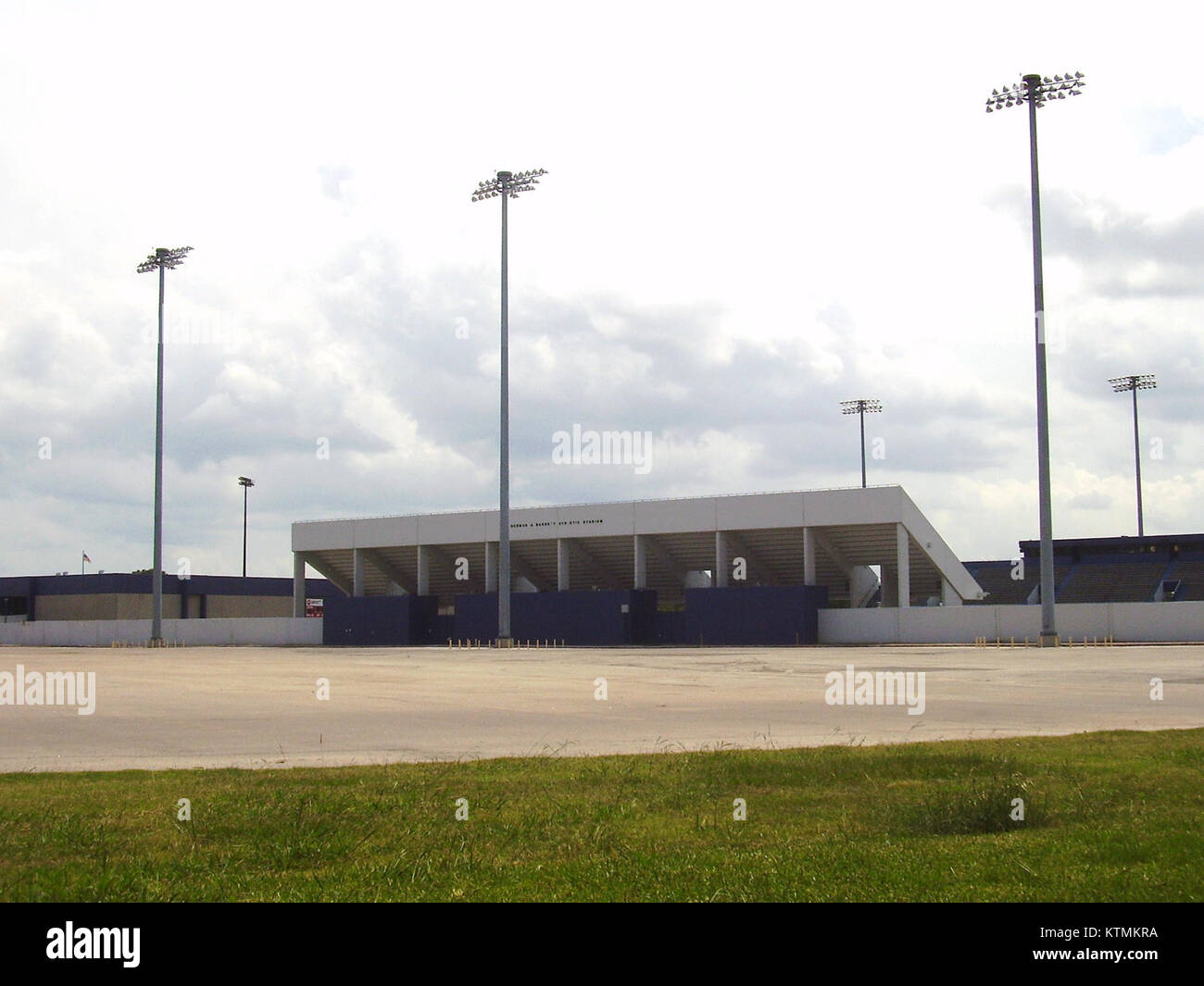 Texas football stadiums hi-res stock photography and images - Alamy