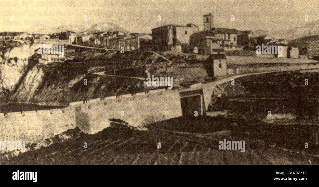 A reference to the ancient town of Benilloba, located in Spain ...