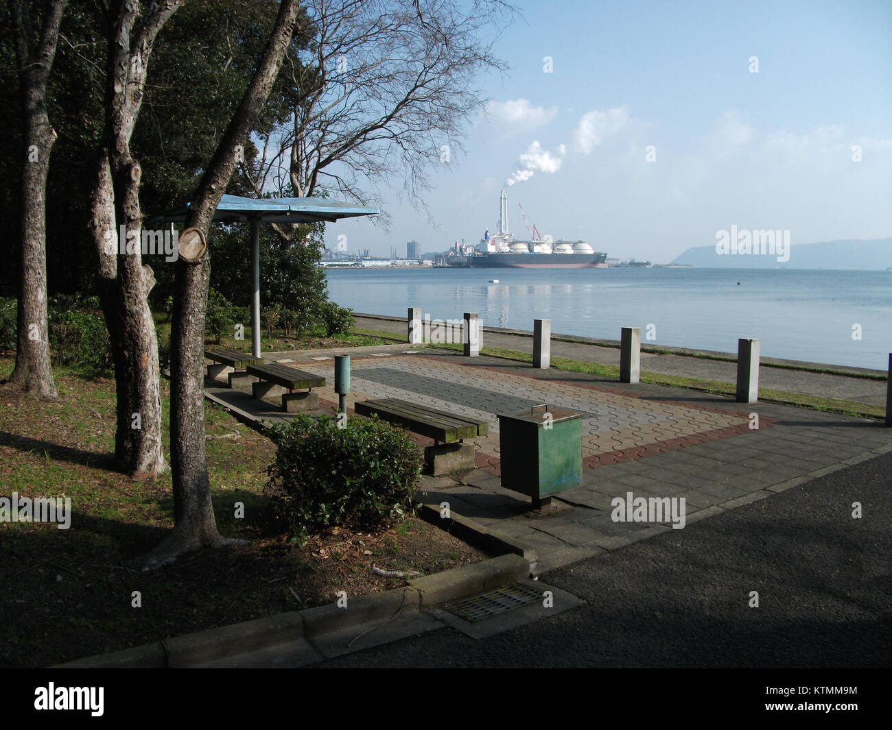 Bannosu Park, located by the seaside, is a popular destination known ...