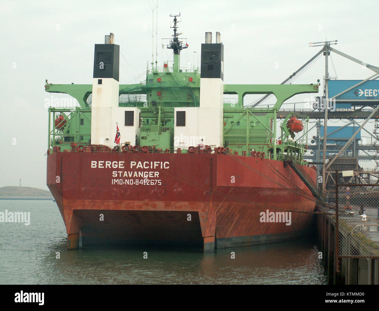 The Berge Pacific, a ship identified by its IMO number 8412675 and ...