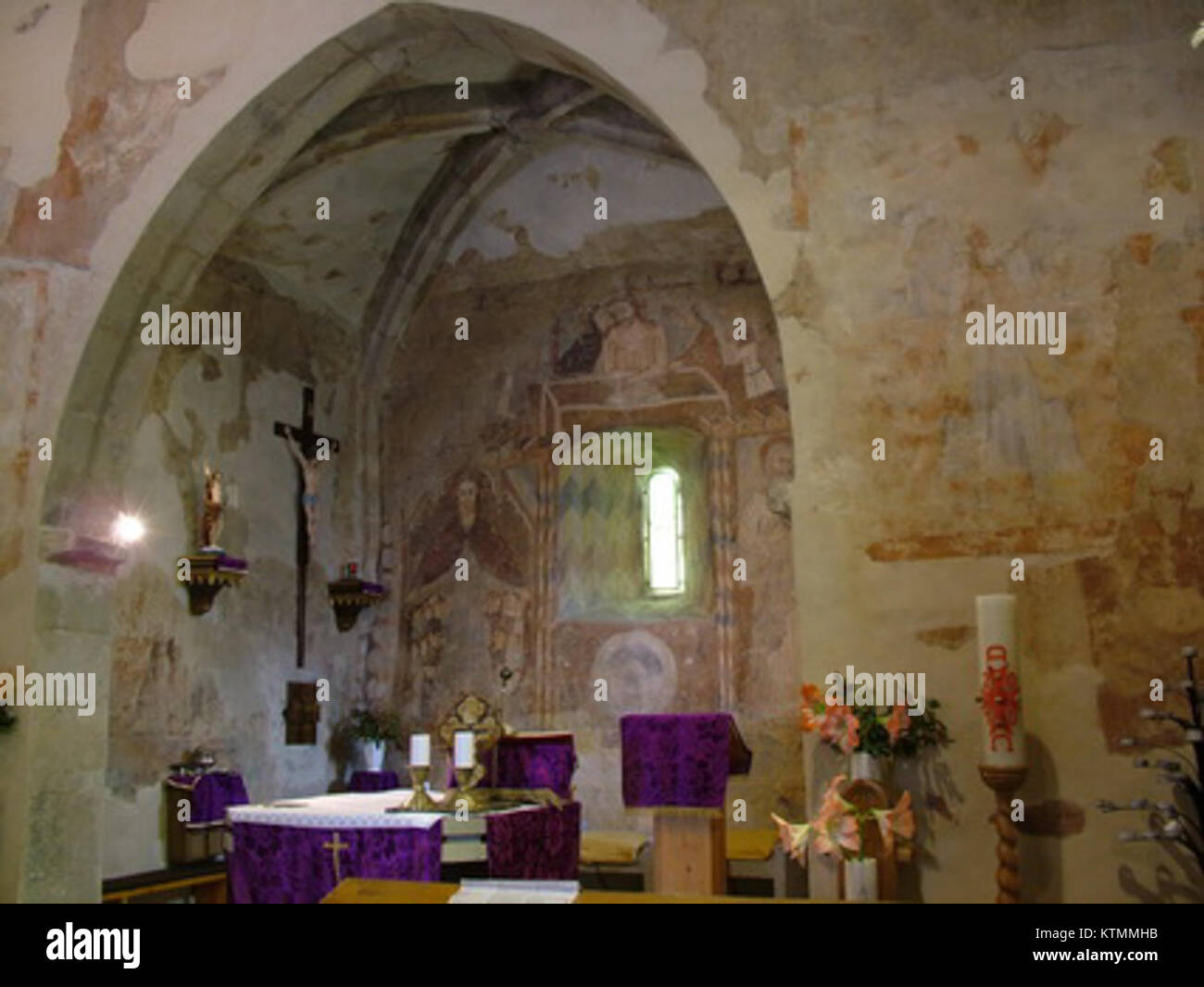 The Batonyterenye Maconka Templom is a historic church located in ...