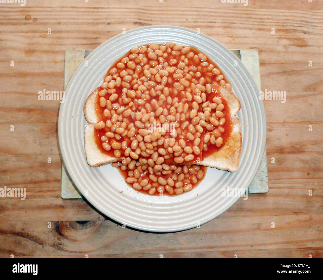 Beans on toast is a classic British dish consisting of baked beans ...