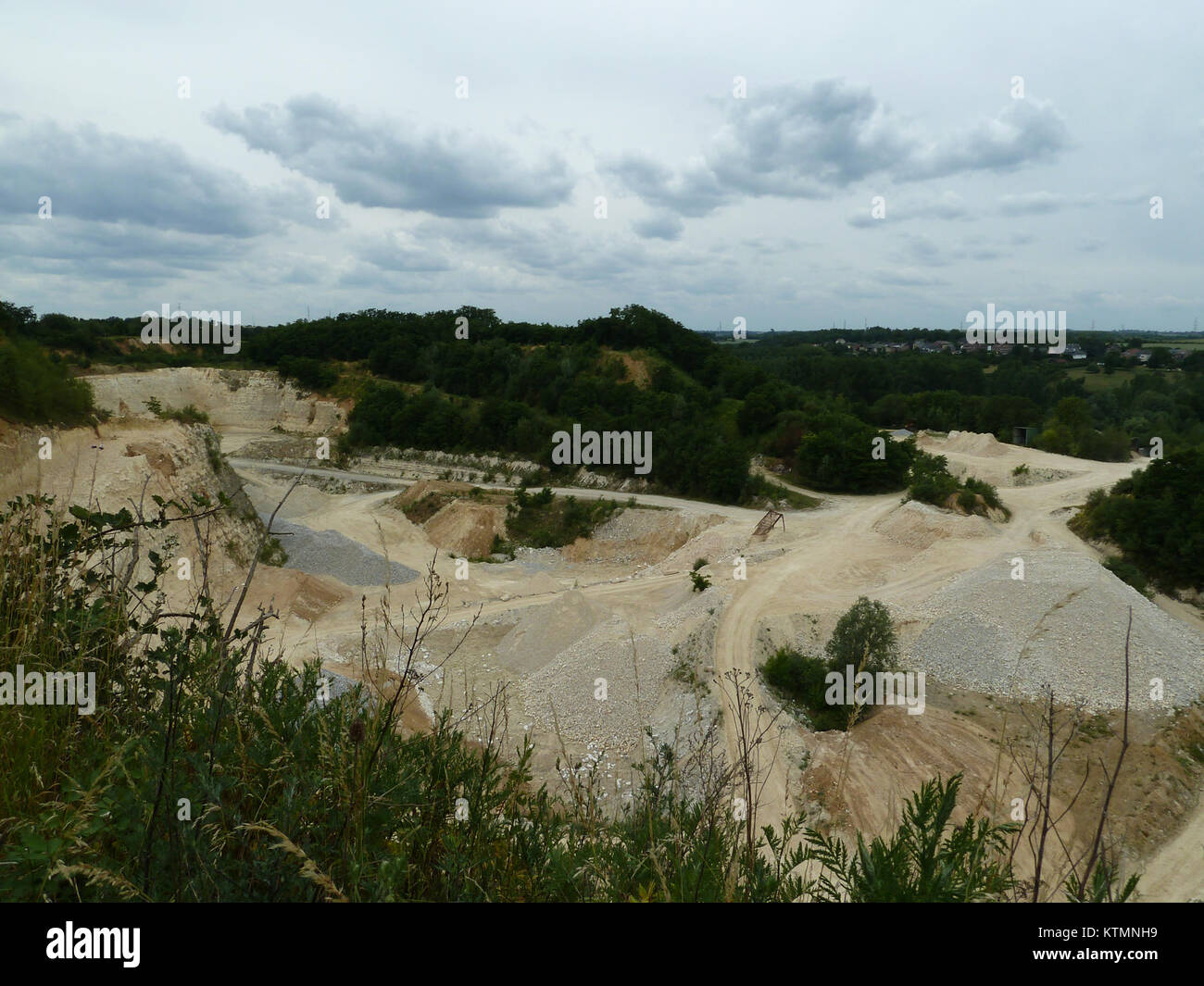 Bassenge High Resolution Stock Photography and Images - Alamy