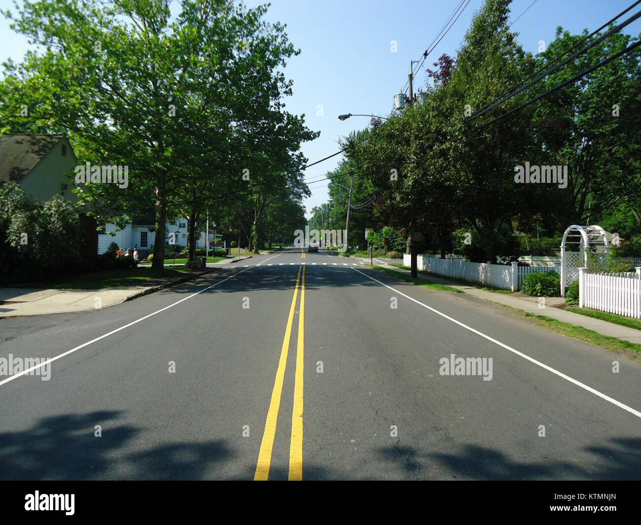 A view of Plainfield Avenue looking south in Berkeley Heights, New ...
