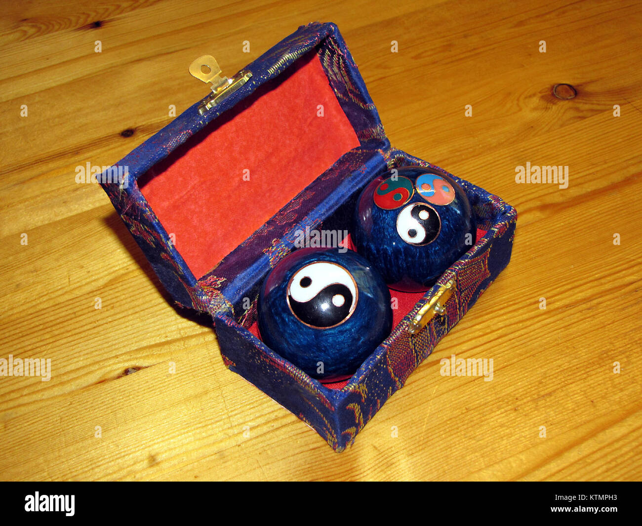 Baoding balls in box Stock Photo - Alamy