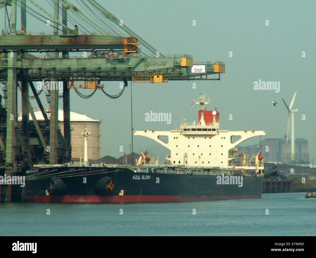 AZUL GLORY (IMO 9157612) is a vessel seen at the Mississippi harbour in ...