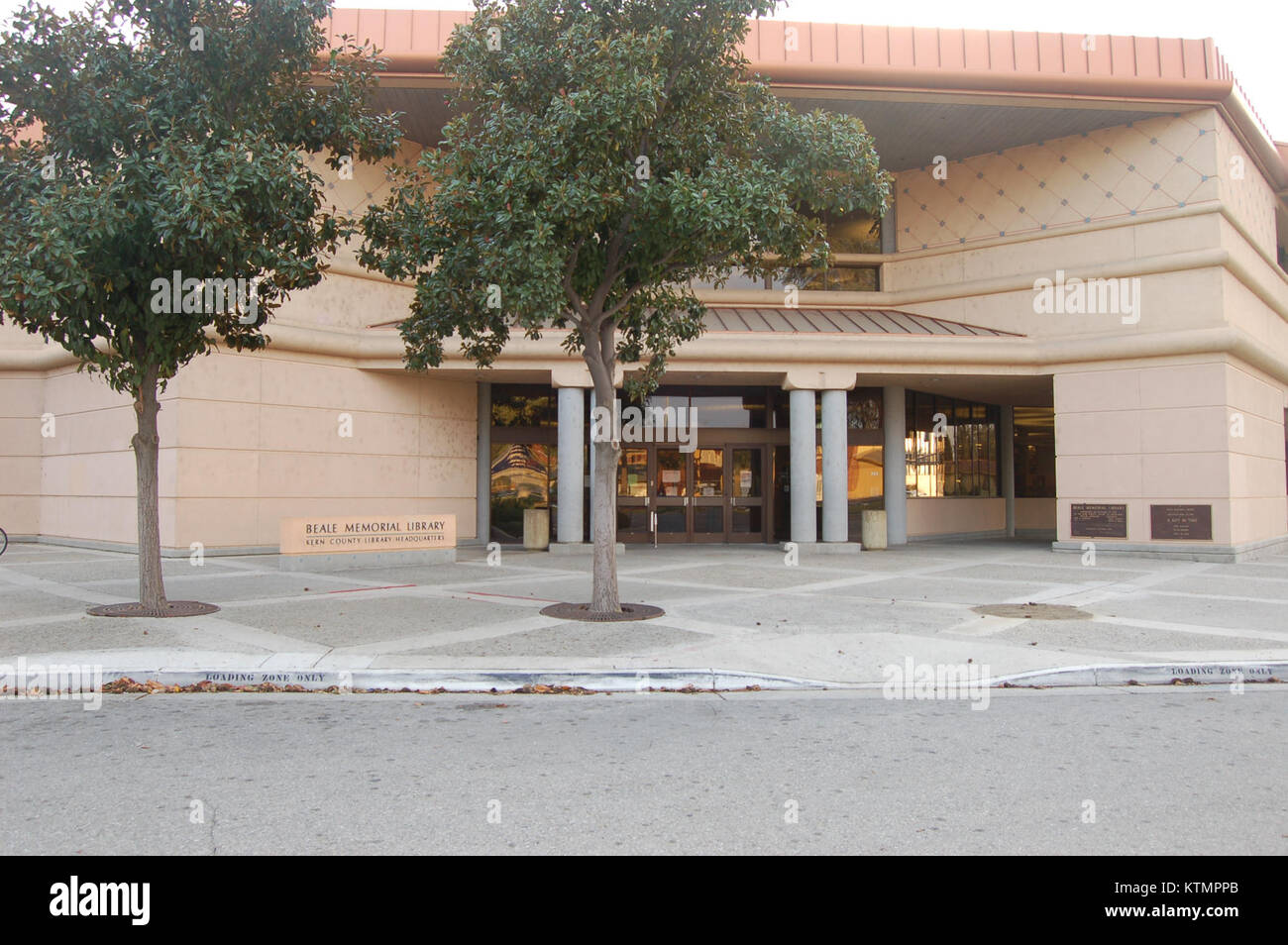 The entrance to Beale Memorial Library, located in the United States ...