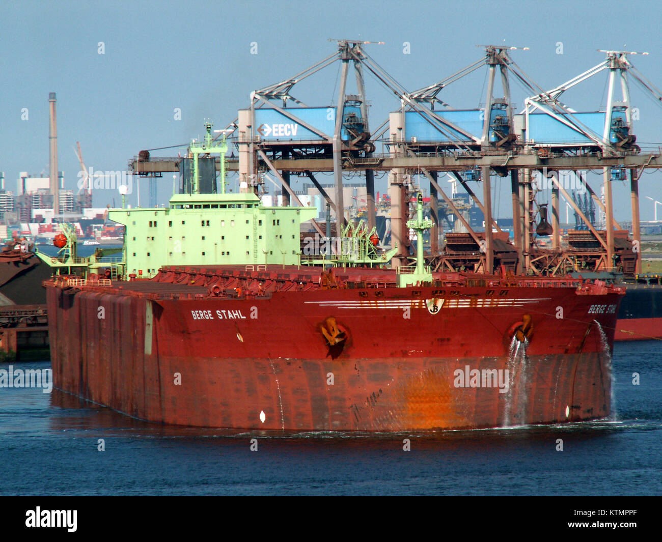 Container cargo ship carrier from hi-res stock photography and images ...