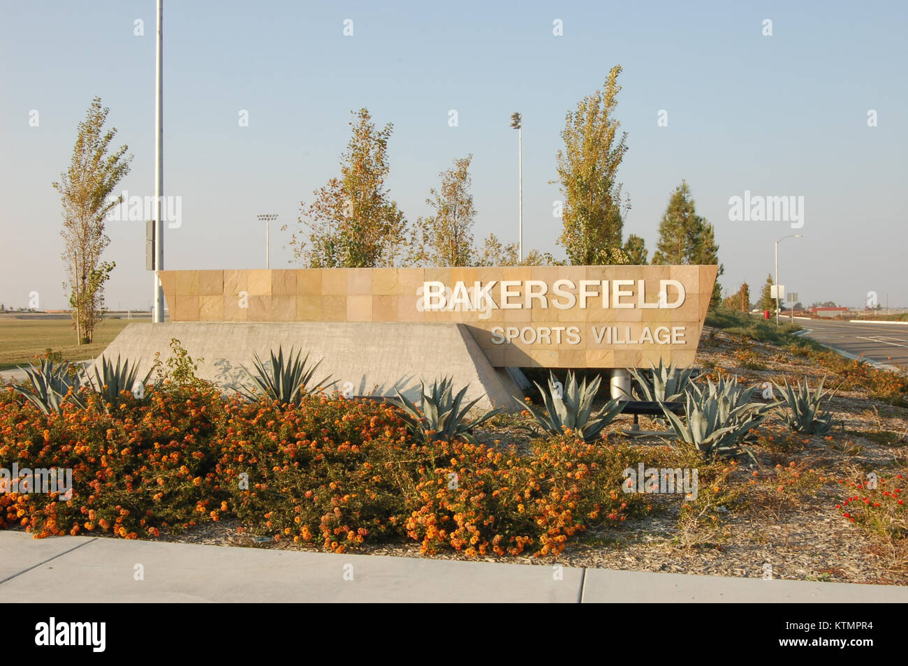 Bakersfield sign hi-res stock photography and images - Alamy