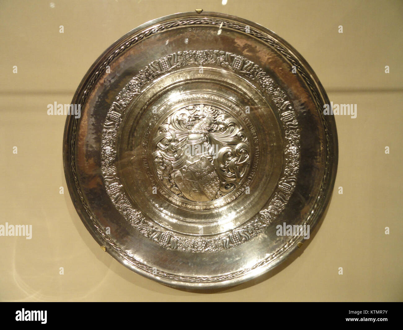 Basin, Ramsden & Carr were renowned British silversmiths in the early ...