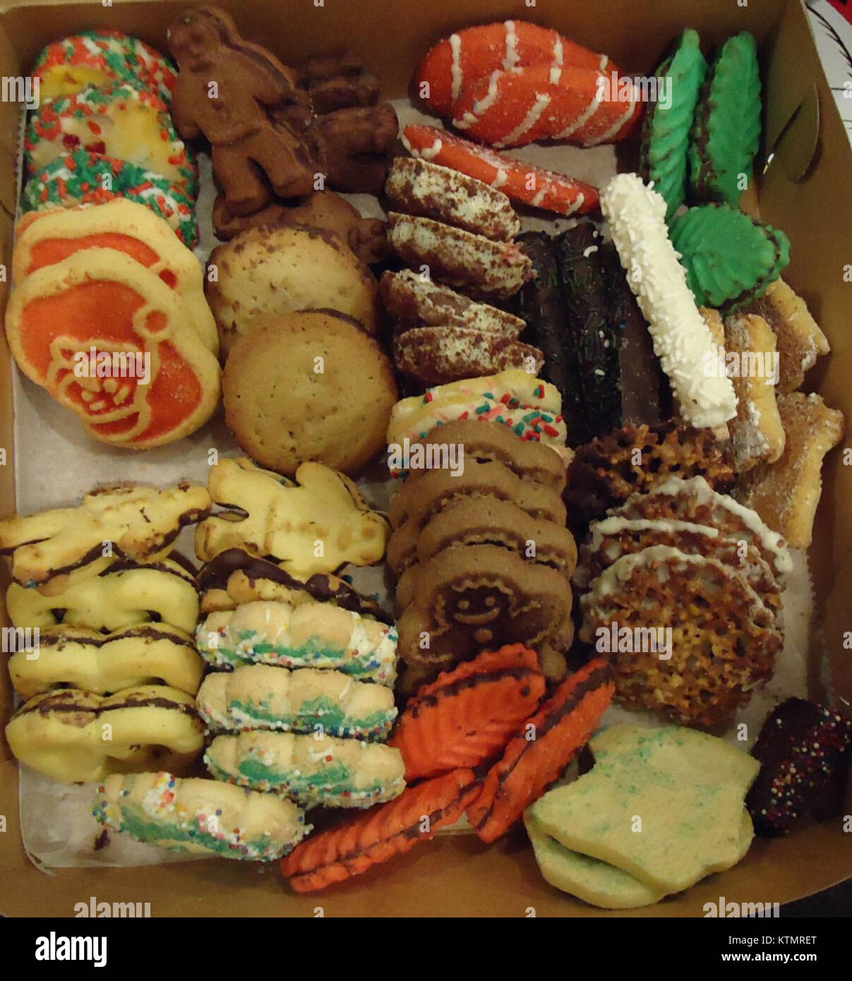 Cookie essentials hi-res stock photography and images - Alamy