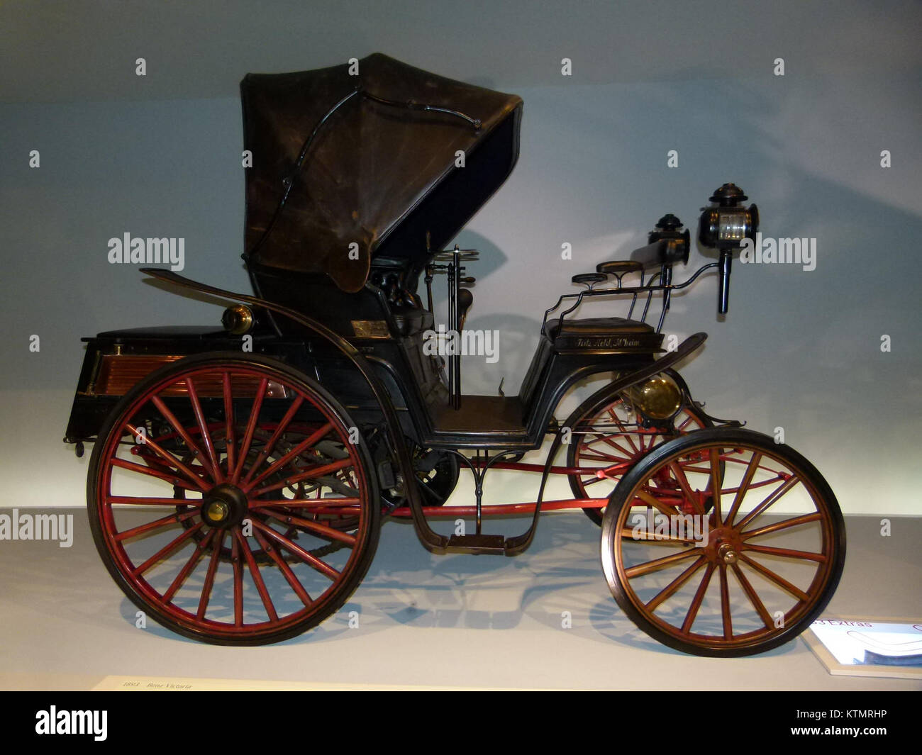 The Benz Victoria is an early automobile model produced by Benz ...