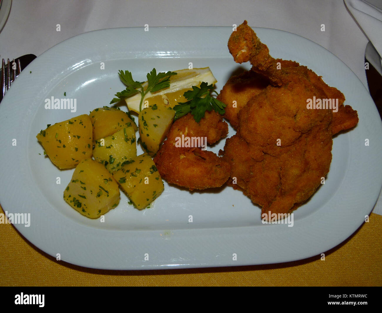 Backhendl hi-res stock photography and images - Alamy