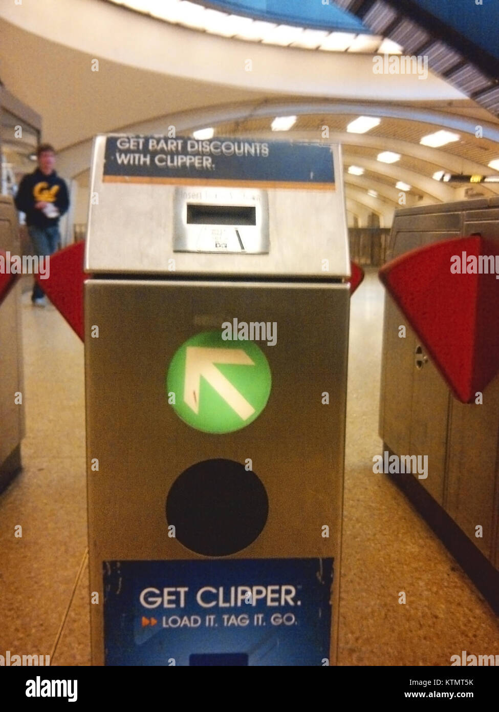 The BART ticket tagging check-in system is part of the Bay Area Rapid ...
