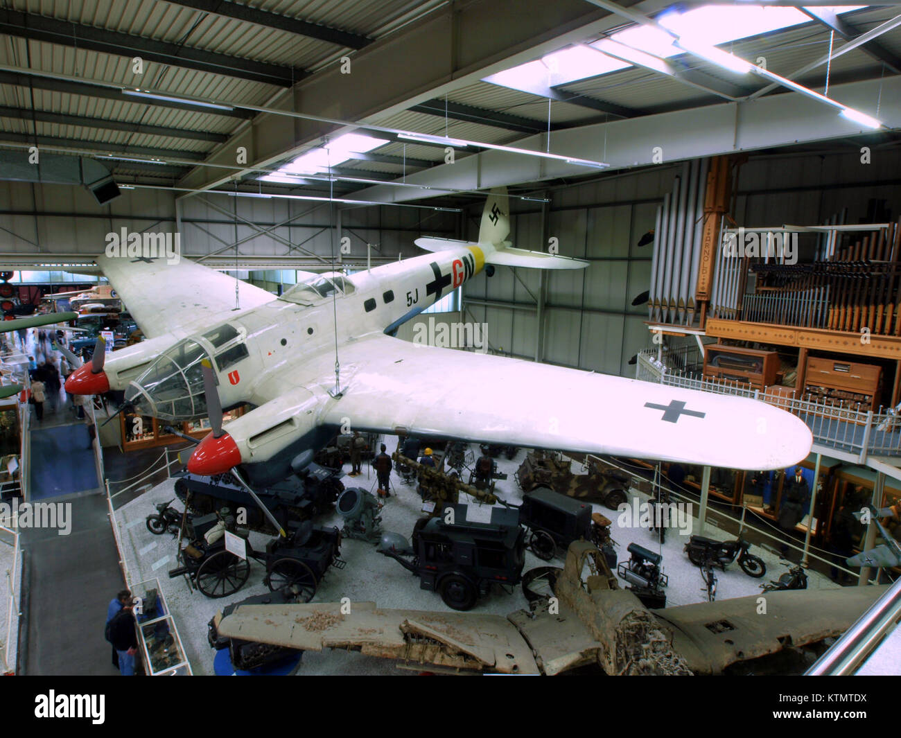 Heinkel he 111e hi-res stock photography and images - Alamy