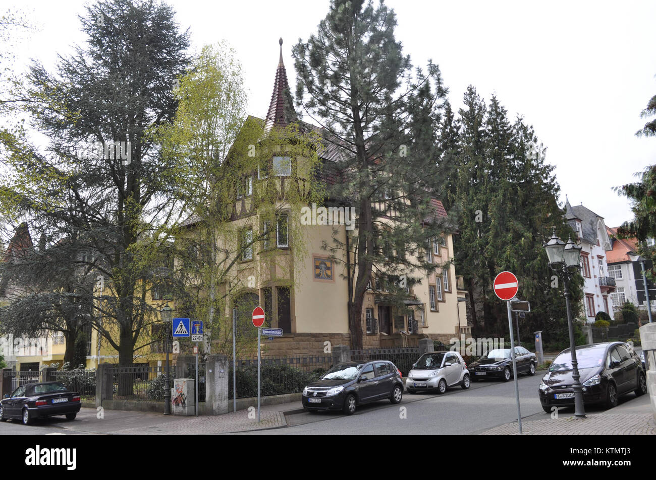 This image captures the location of Landgrafenstr. 24b in Bad Homburg ...
