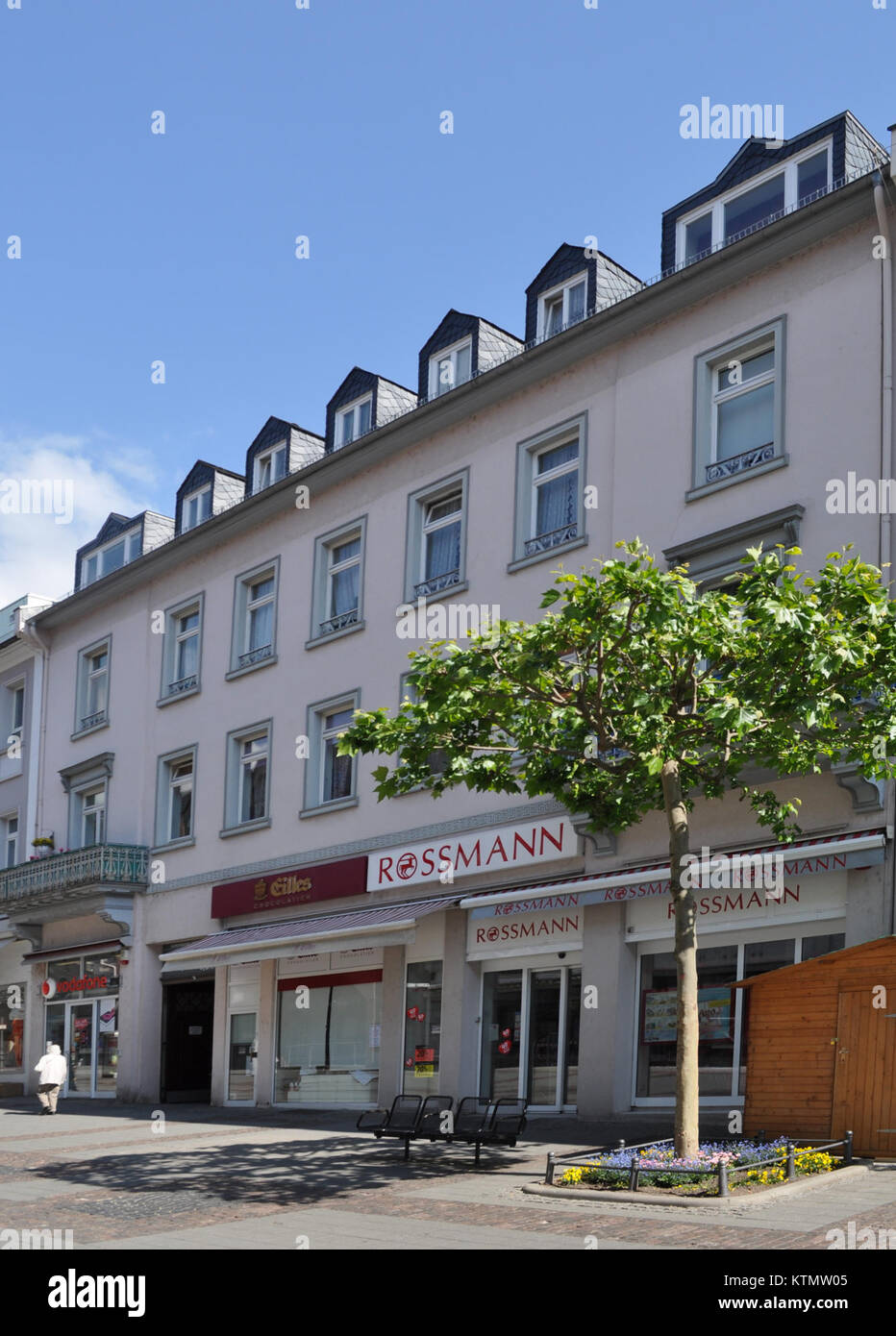Photograph of the building located at Louisenstrasse 70 in Bad Homburg ...
