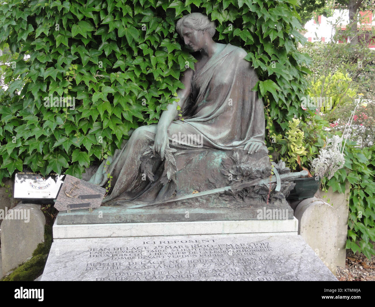 Bassussarry, war grave 1917 Stock Photo - Alamy