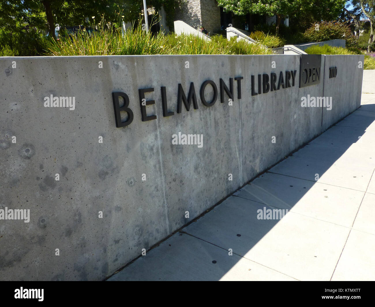 Belmont public library hi-res stock photography and images - Alamy
