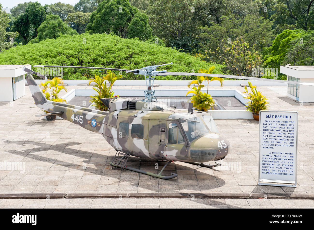 Historic helicopter hi-res stock photography and images - Alamy