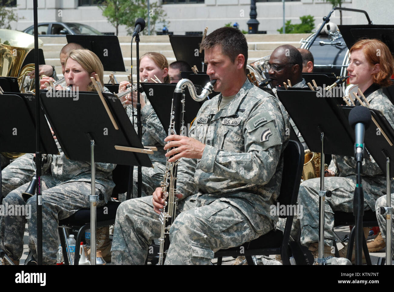 ALBANY, N.Y. -- Members of the New York Army National Guard's 42nd ...
