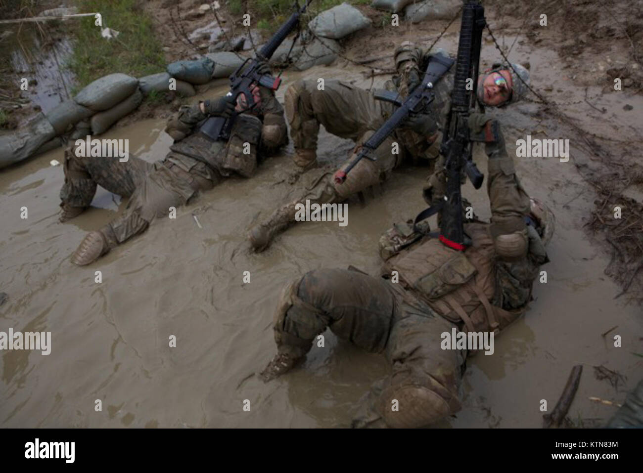 Move Under Direct Fire High Resolution Stock Photography and Images - Alamy