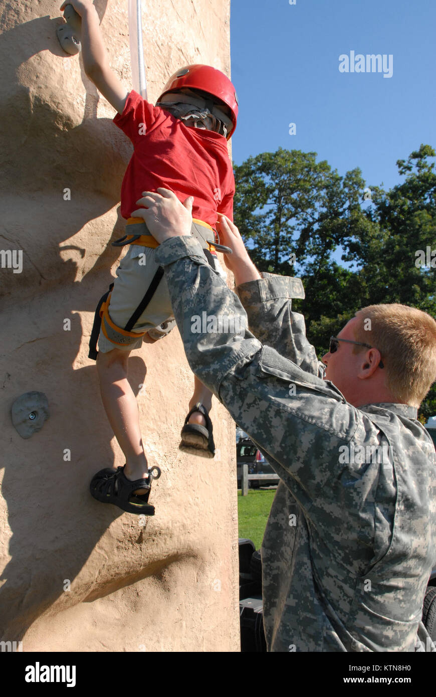 The New York National Guard Counterdrug Task Force (CDTF), facilitated ...