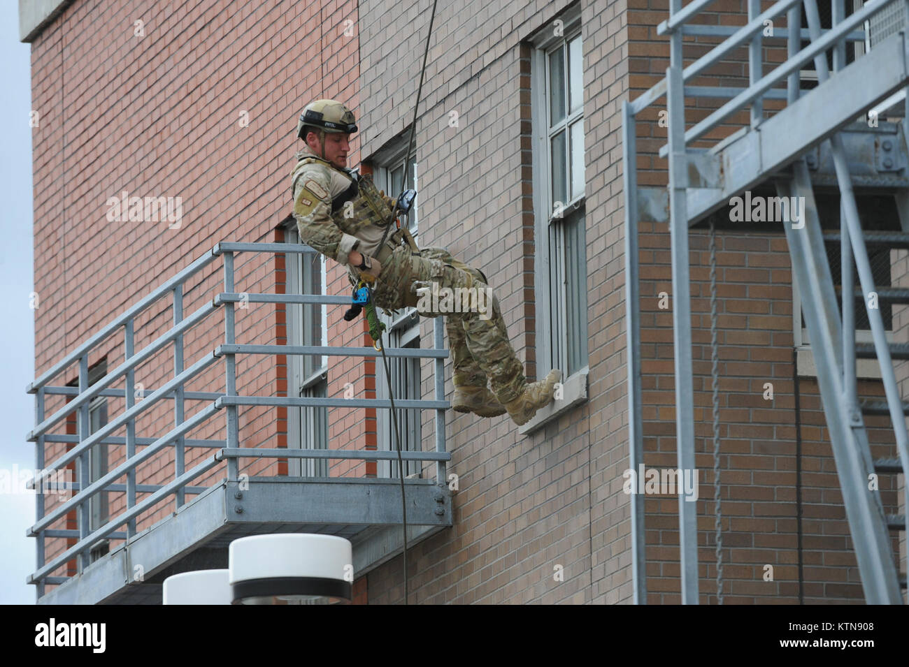 WESTHAMPTON BEACH, NY - New York Air National Guard's 106th Rescue Wing ...