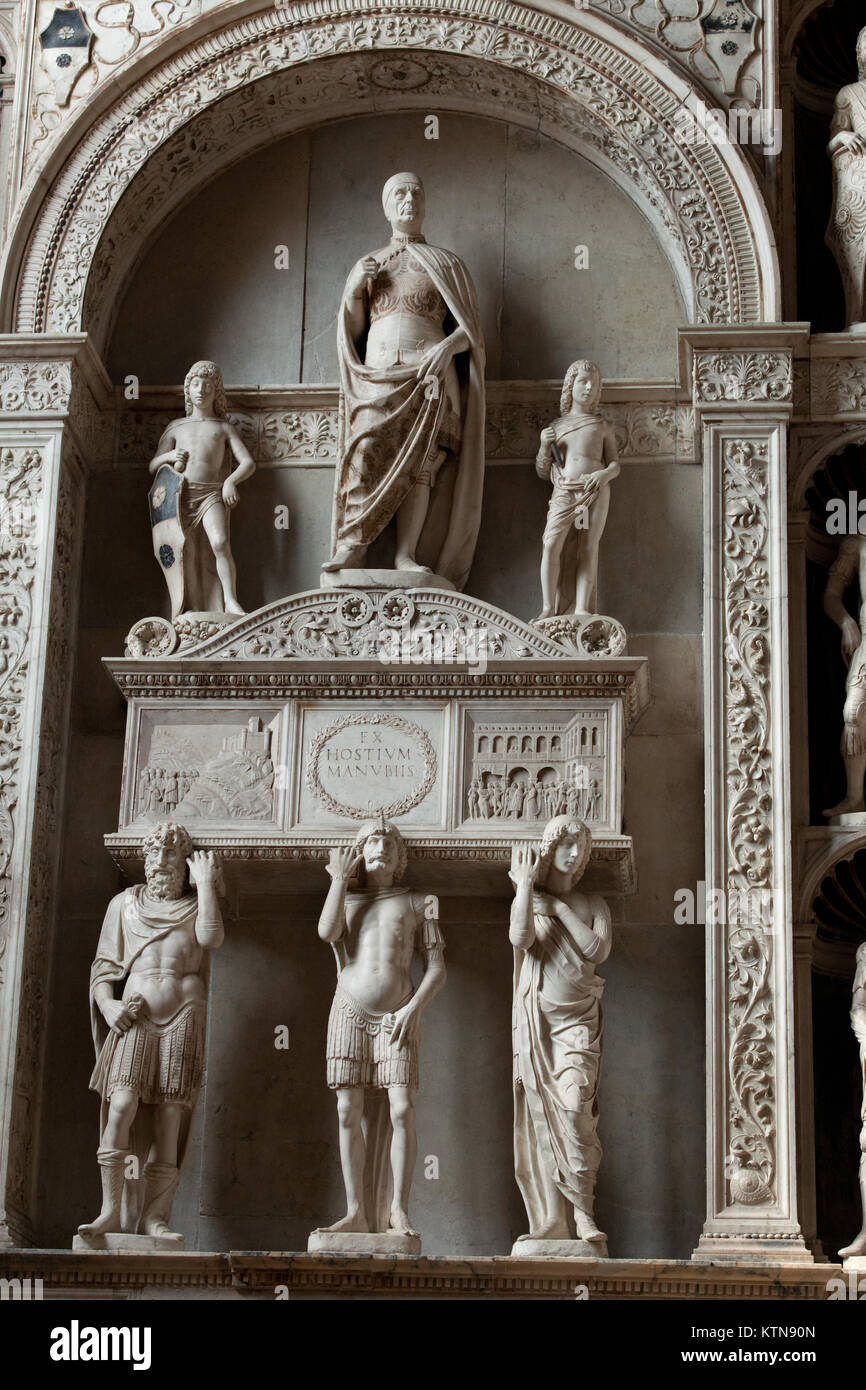 Medieval and Renaissance wall tombs in Santi Giovanni e Paolo, Venice ...