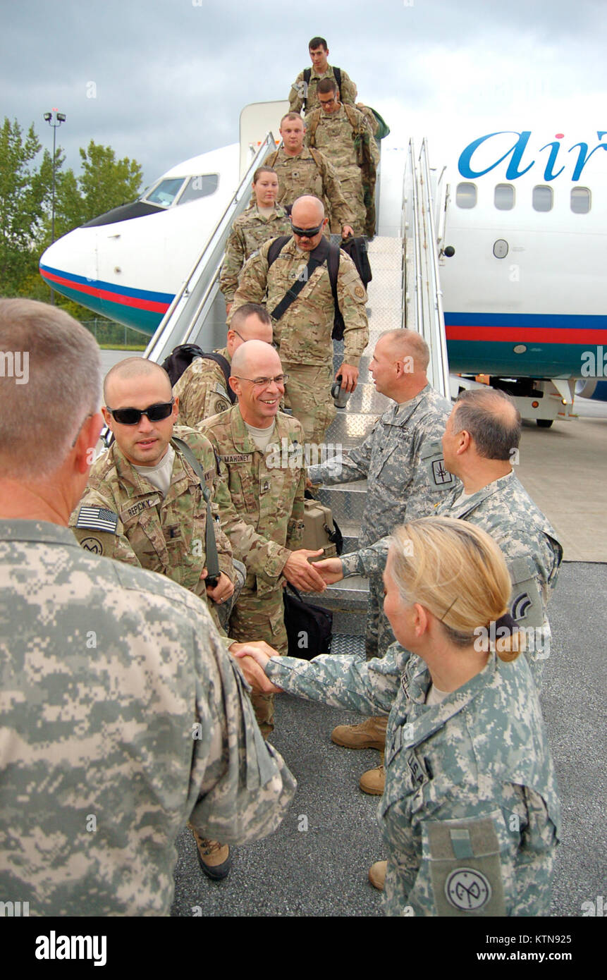 SYRACUSE, N.Y -- Soldiers from the 2nd Battalion, 108th Infantry ...