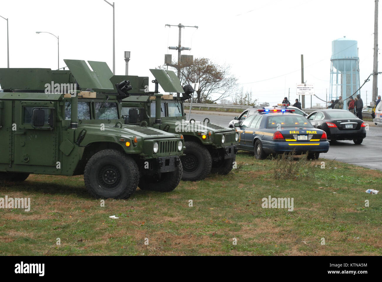 Suffolk county long island police hi-res stock photography and images ...