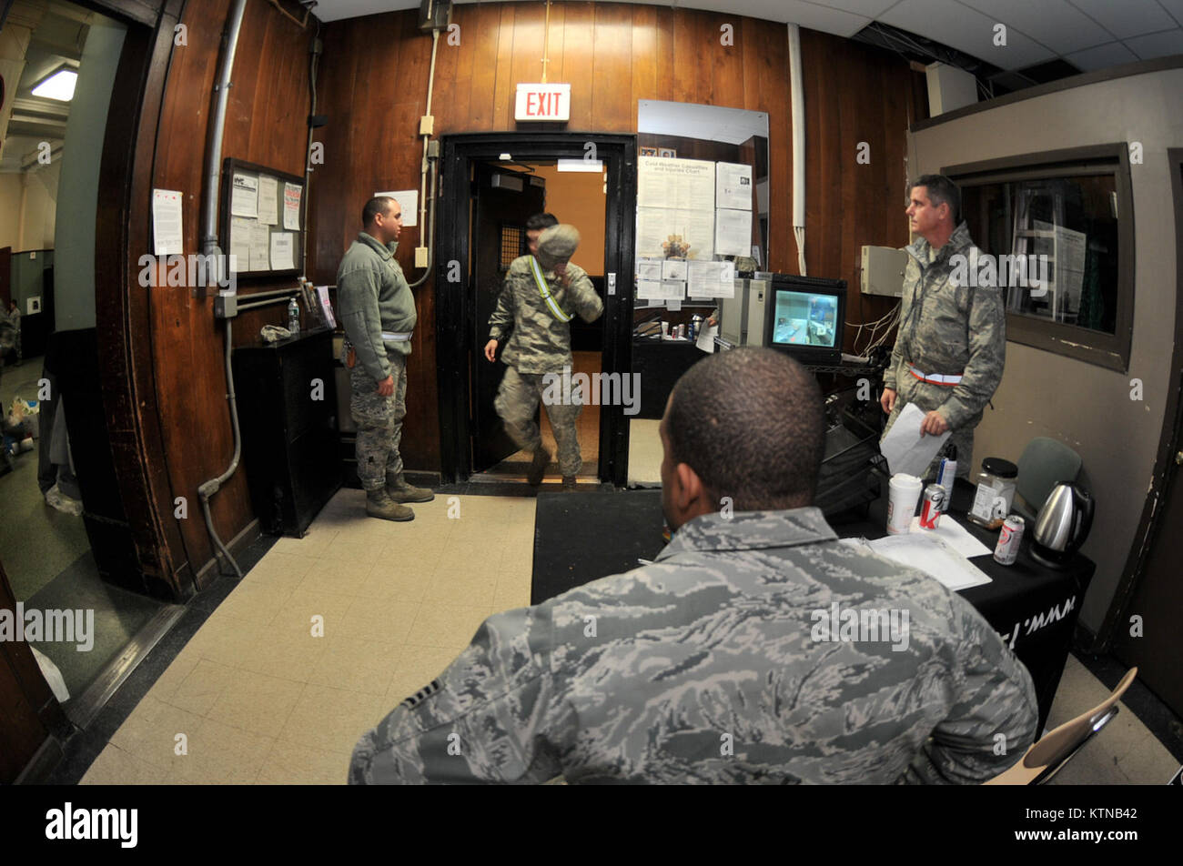 MANHATTAN, NY – Air National Guardsmen on entry control duty at the ...