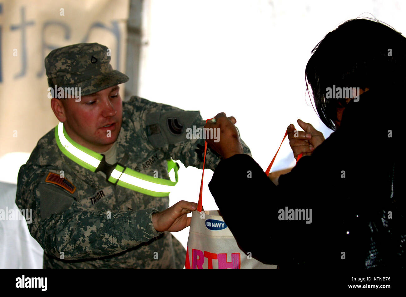 QUEENS, NY -- Pvt. First Class Brandon Taylor, a cook with Bravo ...