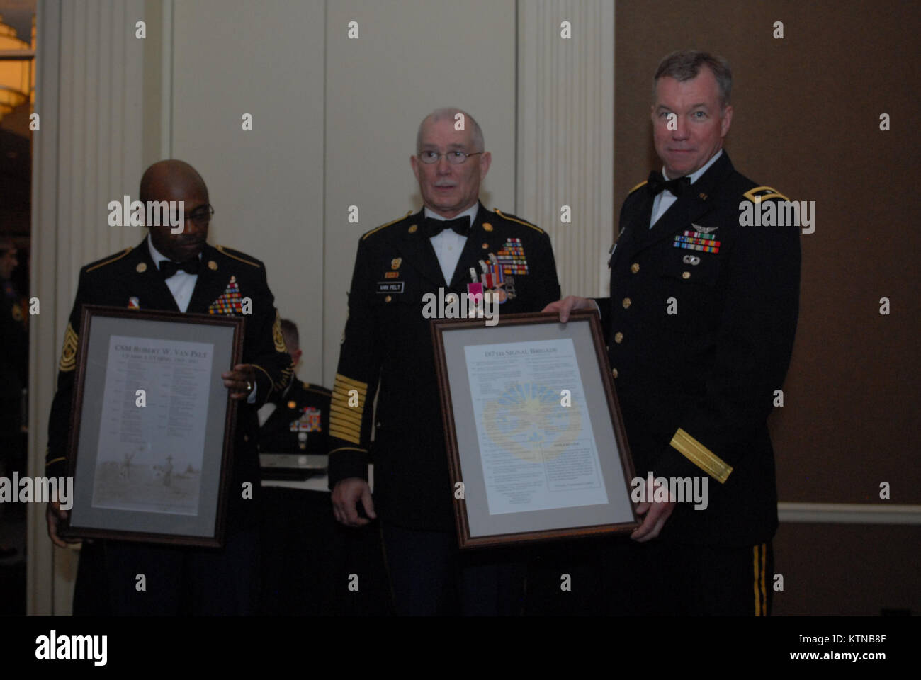 Presentation of US military award Stock Photo - Alamy