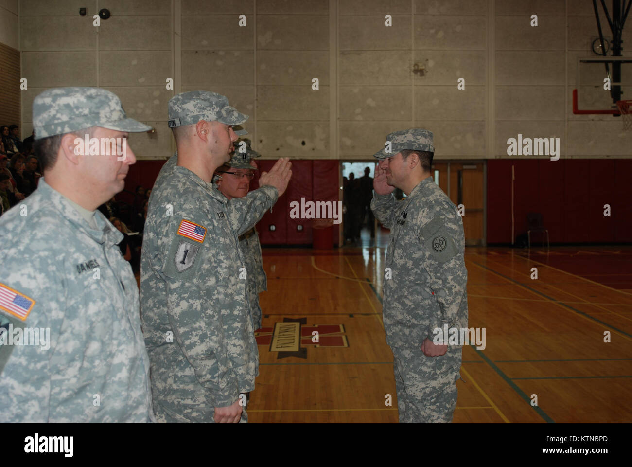 Niskayuna- Soldiers of E Company 427th Brigade Support Command receive ...