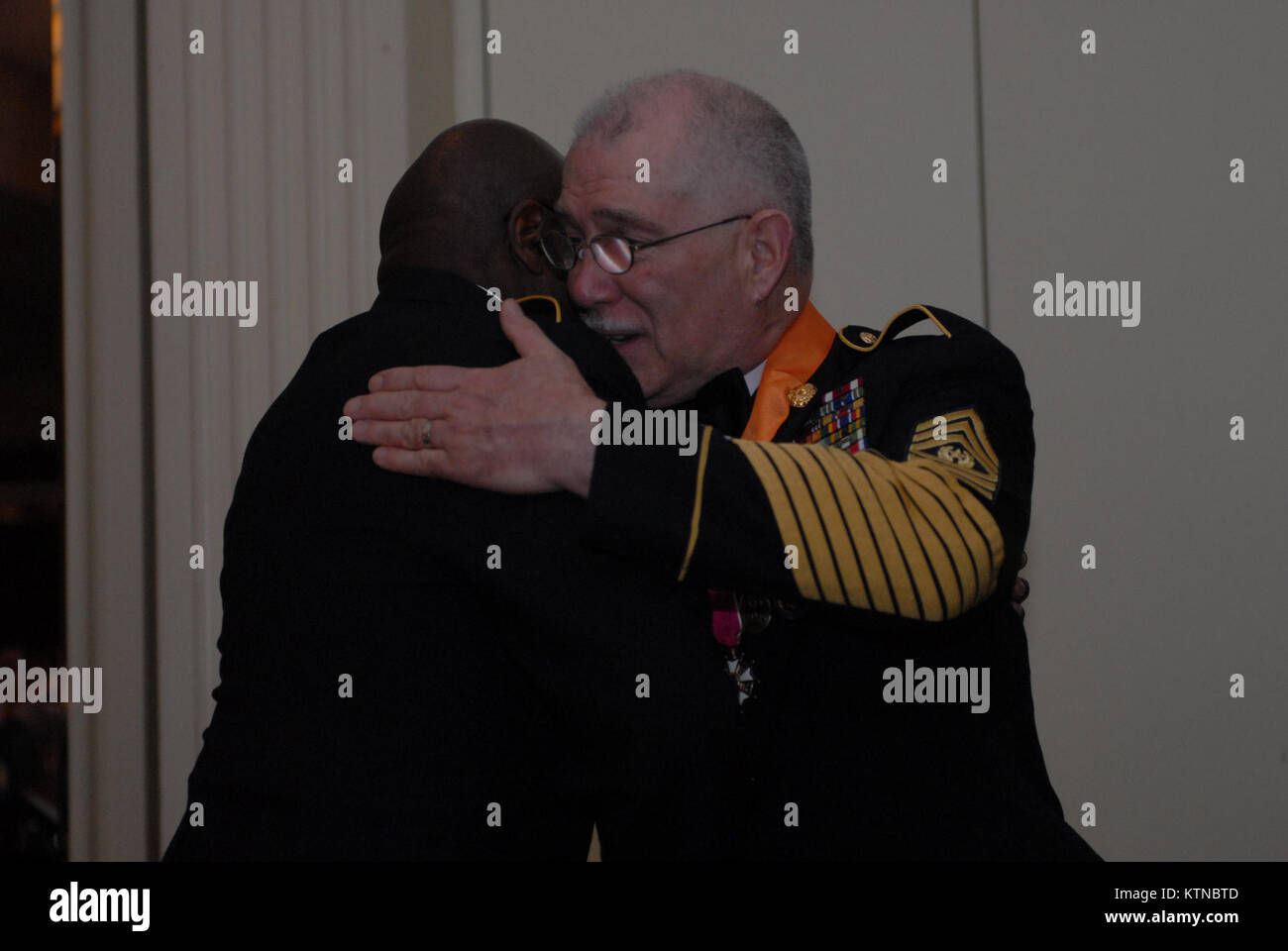 Presentation of US military award Stock Photo - Alamy