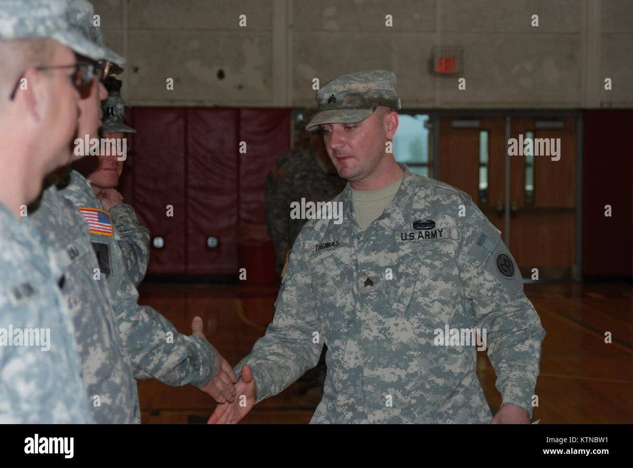 Niskayuna- Soldiers of E Company 427th Brigade Support Command receive ...