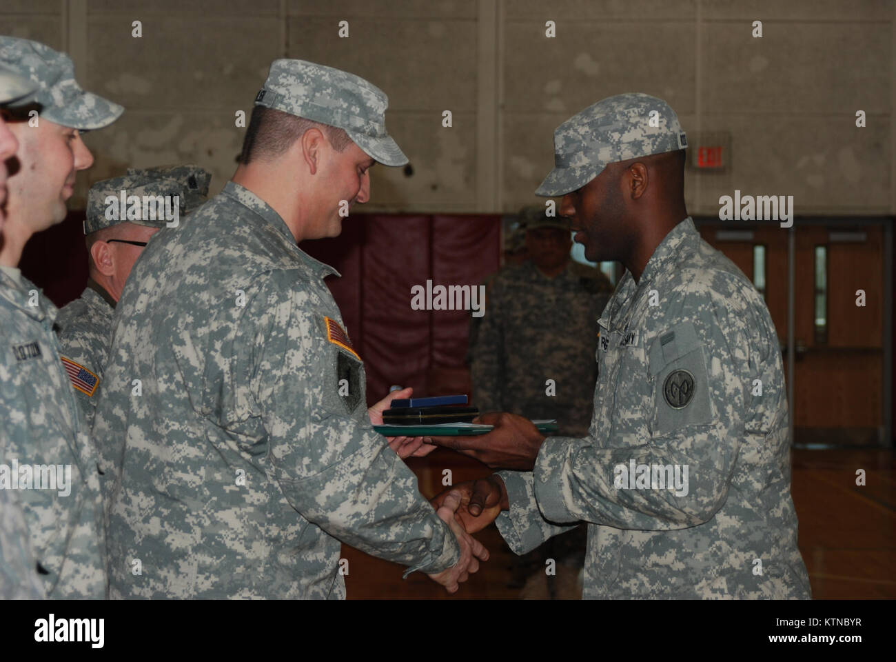 Niskayuna- Soldiers of E Company 427th Brigade Support Command receive ...