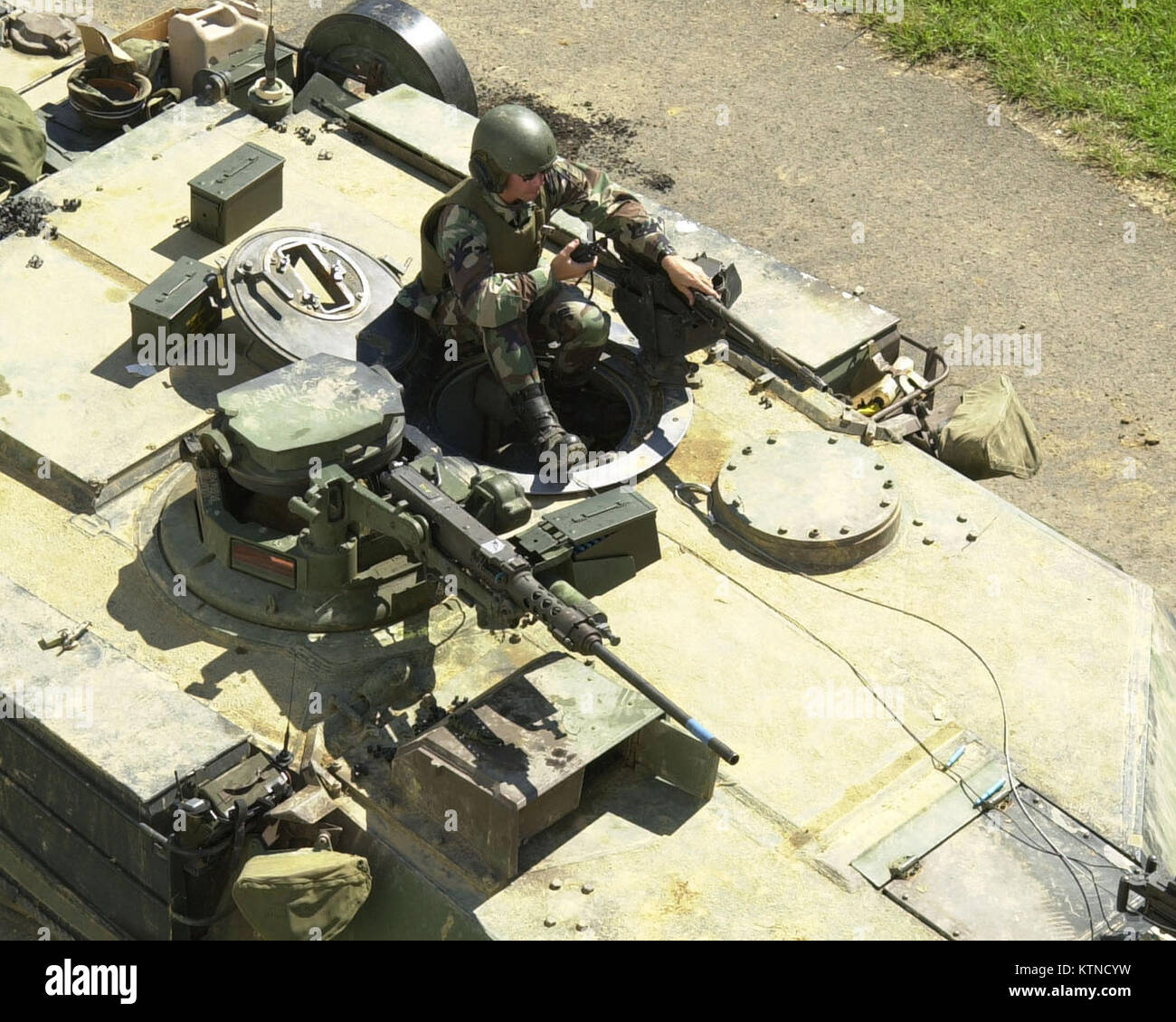 FORT KNOX, KY-- Soldiers from the 1st Battalion 69th Infantry and 1st ...