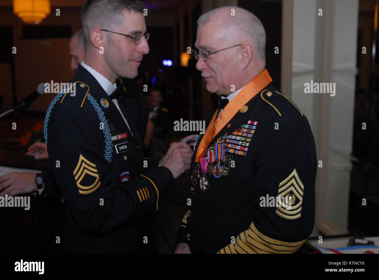 US military awards presentation Stock Photo - Alamy
