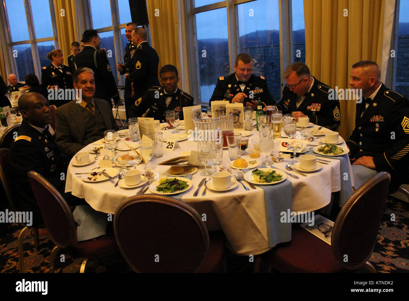 Soldiers of the 42nd Infantry Division honored their incoming and ...