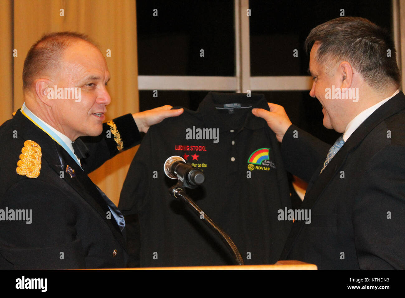 Soldiers of the 42nd Infantry Division honored their incoming and ...