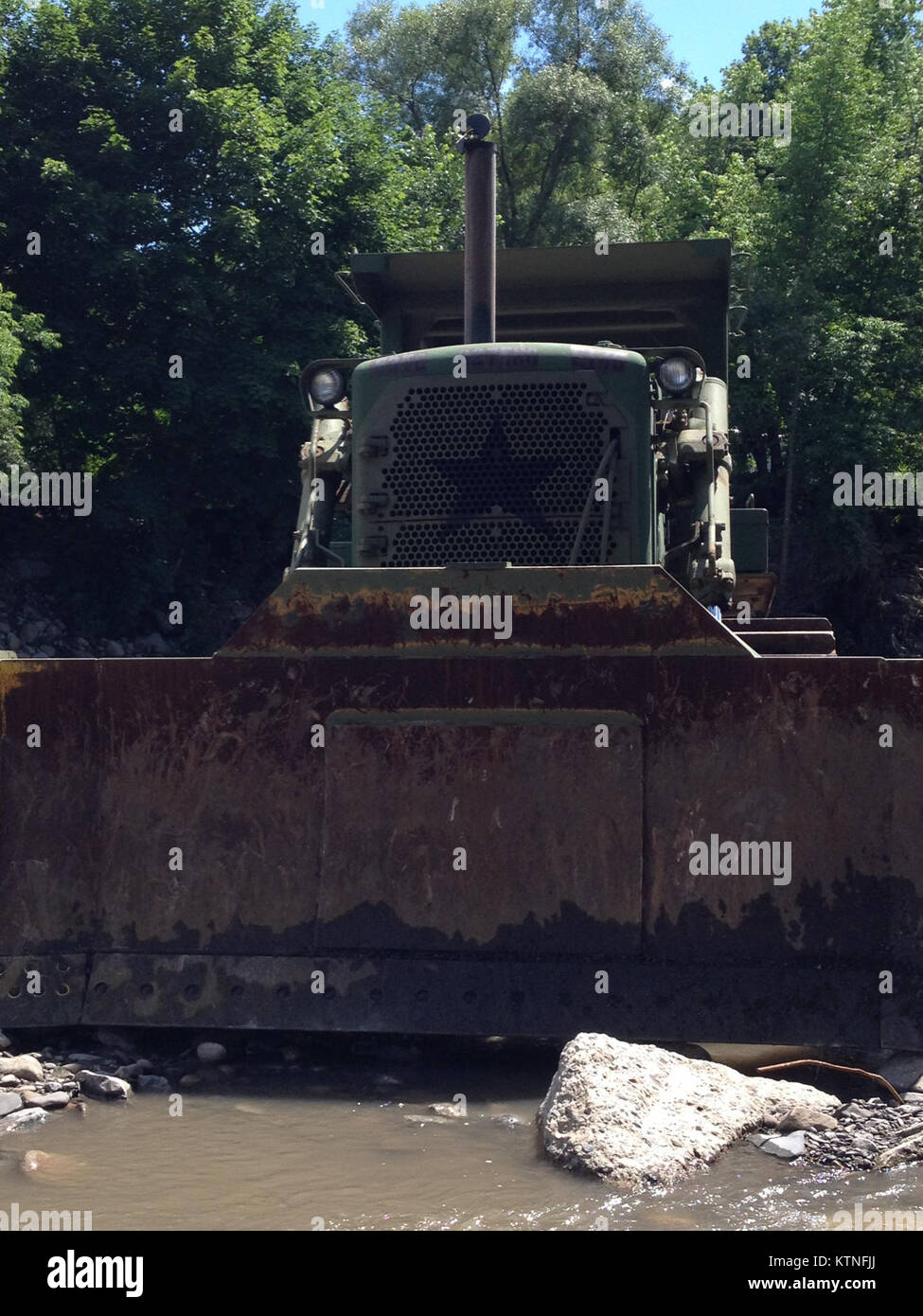 FORT PLAIN, N.Y. -- New York National Guard engineers from Task Force ...