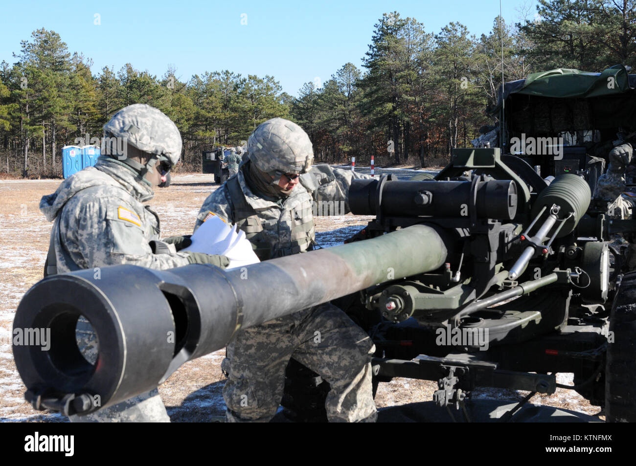 PV2 Robert Dudek, Number 1 Man, and PV2 Dennis Ramirez, Number 2 Man ...